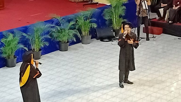 Wisuda Gelombang II Tahun Akademik 2022/2023 Universitas Widyatama ...